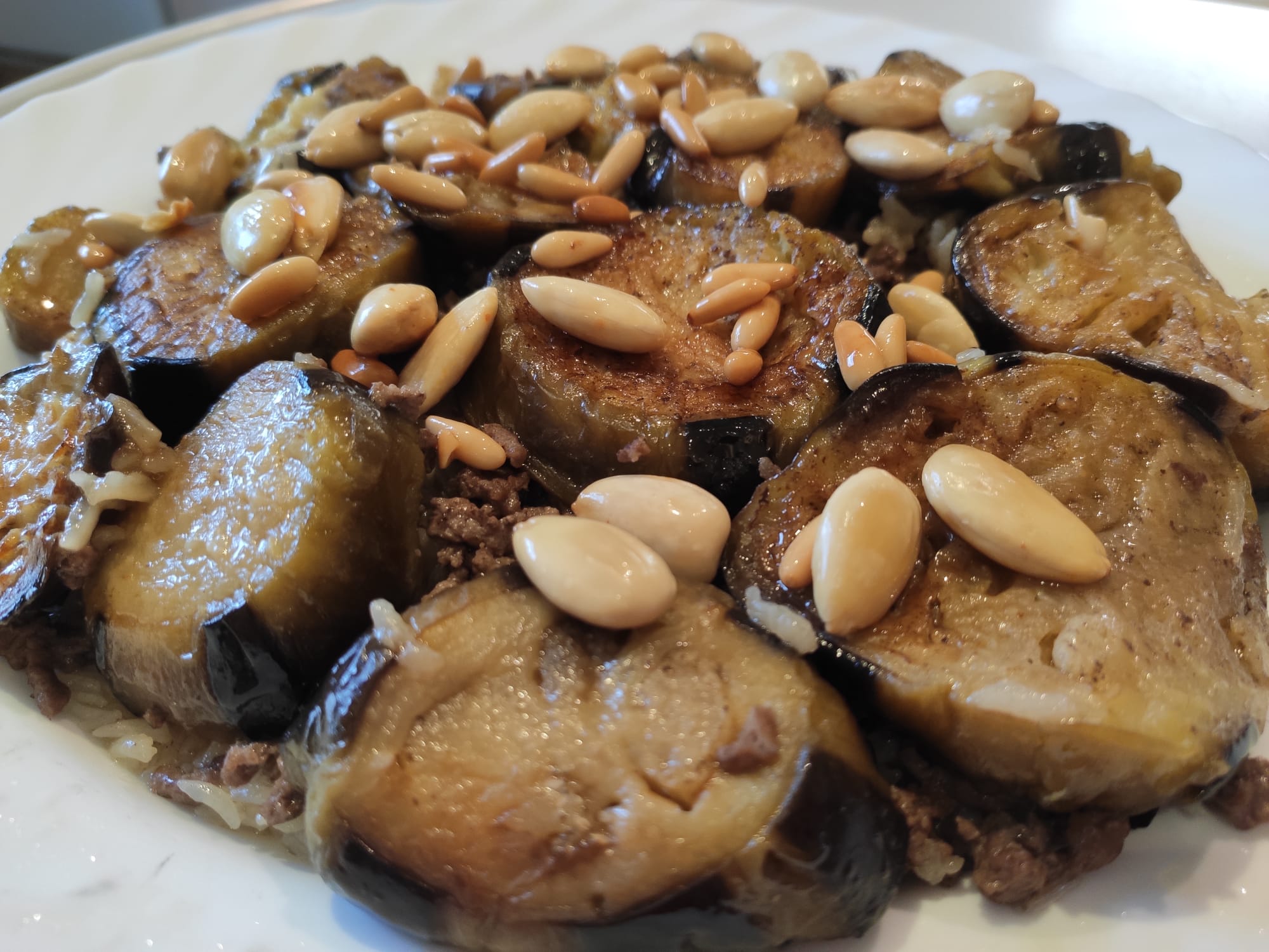 Ma'loubet batenjen - مقلوبة باذنجان - Aubergines renversées- La cuisine ...